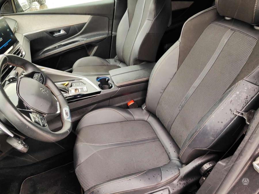 Pelēks Peugeot 5008 2022 Marijampole, ar dzinēja tilpumu 1.20 L un nobraukumu 90 tūkst. km par 18023 €, foto 23 vietnē AUTOMOTO.COM.LV