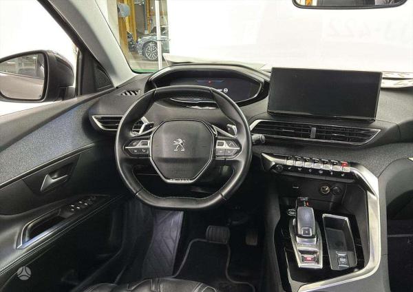 Grey Peugeot 5008 2022 in Vilnius, with an engine capacity of 1.50 L and mileage of 100 thousand km for 21660 €, photo 7 on AUTOMOTO.COM.LV