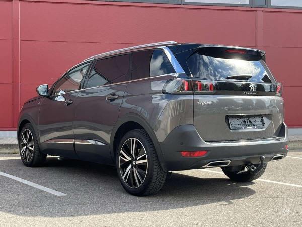 Пежо 5008 2022 в Каунас на AUTOMOTO.COM.LV Серый Пежо 5008 2022 в Каунас, объемом двигателя 1.60 л и пробегом 104 тыс. км за 21499 €, фото 9 на AUTOMOTO.COM.LV