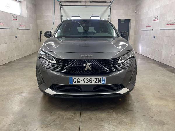Grey Peugeot 5008 2022 in Marijampole, with an engine capacity of 1.20 L and mileage of 131 thousand km for 16214 €, photo 3 on AUTOMOTO.COM.LV