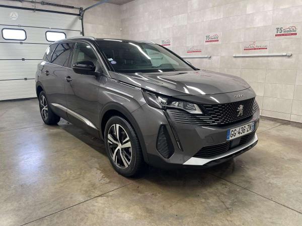 Grey Peugeot 5008 2022 in Marijampole, with an engine capacity of 1.20 L and mileage of 131 thousand km for 16214 €, photo 4 on AUTOMOTO.COM.LV