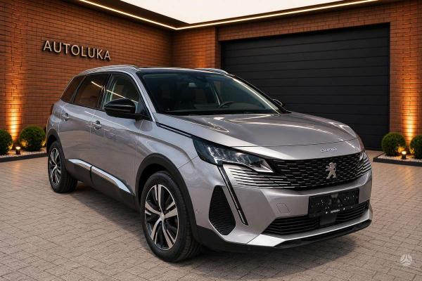 Grey Peugeot 5008 2022 in Marijampole, with an engine capacity of 1.50 L and mileage of 168 thousand km for 18755 €, photo 4 on AUTOMOTO.COM.LV