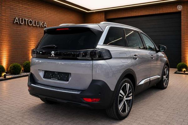 Grey Peugeot 5008 2022 in Marijampole, with an engine capacity of 1.50 L and mileage of 168 thousand km for 18755 €, photo 5 on AUTOMOTO.COM.LV