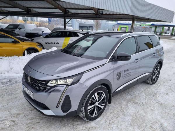 Pelēks Peugeot 5008 2023 Rīga, ar dzinēja tilpumu 1.50 L un nobraukumu 80 tūkst. km par 24900 €, foto 1 vietnē AUTOMOTO.COM.LV