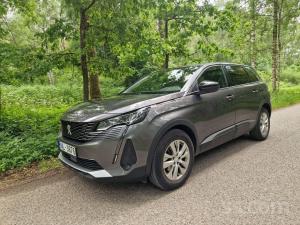 Grey Peugeot 5008 2023 in Riga, with an engine capacity of 1.50 L and mileage of 45 thousand km for 20900 €, photo  on AUTOMOTO.COM.LV