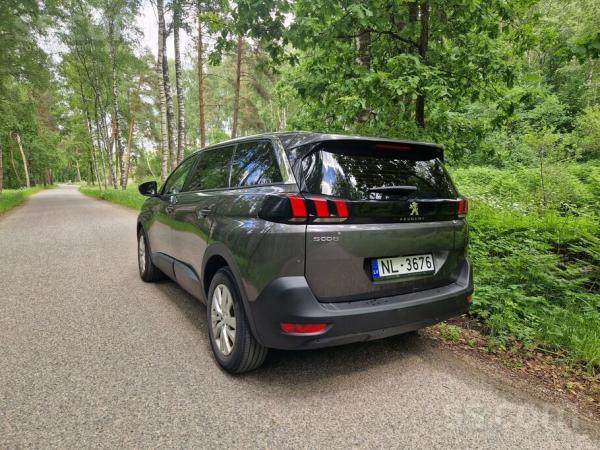 Серый Пежо 5008 2023 в Рига, объемом двигателя 1.50 л и пробегом 45 тыс. км за 20900 €, фото 3 на AUTOMOTO.COM.LV