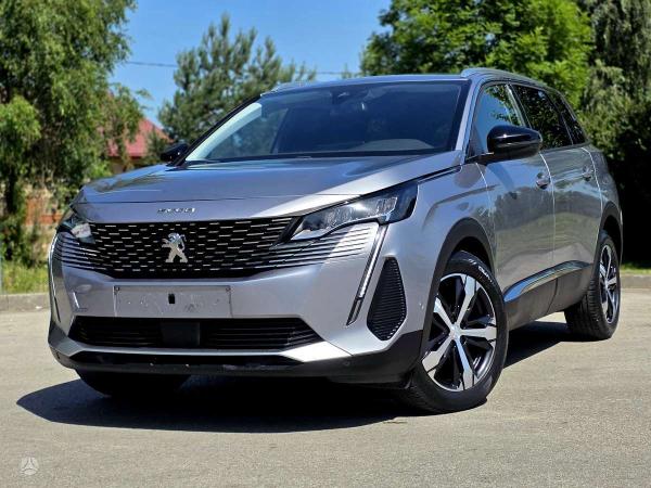 Grey Peugeot 5008 2023 in Taurage, with an engine capacity of 1.50 L and mileage of 193 thousand km for 13000 €, photo 1 on AUTOMOTO.COM.LV