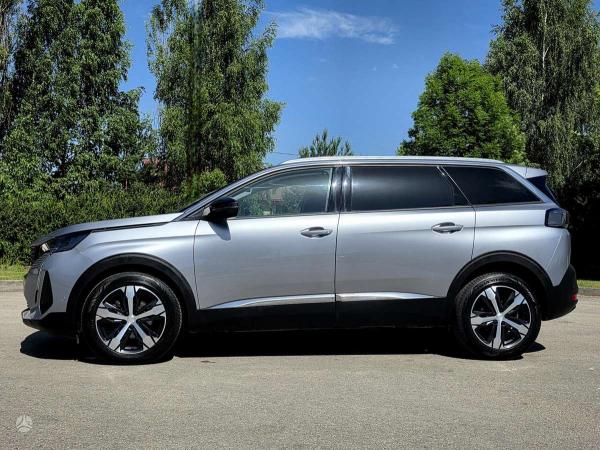 Grey Peugeot 5008 2023 in Taurage, with an engine capacity of 1.50 L and mileage of 193 thousand km for 13000 €, photo 8 on AUTOMOTO.COM.LV