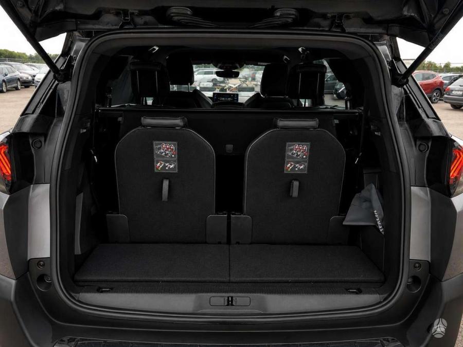 Серый Пежо 5008 2023 в Мариямполе, объемом двигателя 1.20 л и пробегом 117 тыс. км за 18997 €, фото 27 на AUTOMOTO.COM.LV