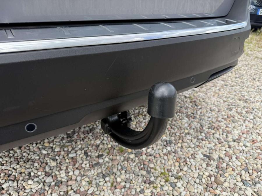 Pelēks Peugeot 5008 2023 Marijampole, ar dzinēja tilpumu 1.50 L un nobraukumu 163 tūkst. km par 18144 €, foto 7 vietnē AUTOMOTO.COM.LV