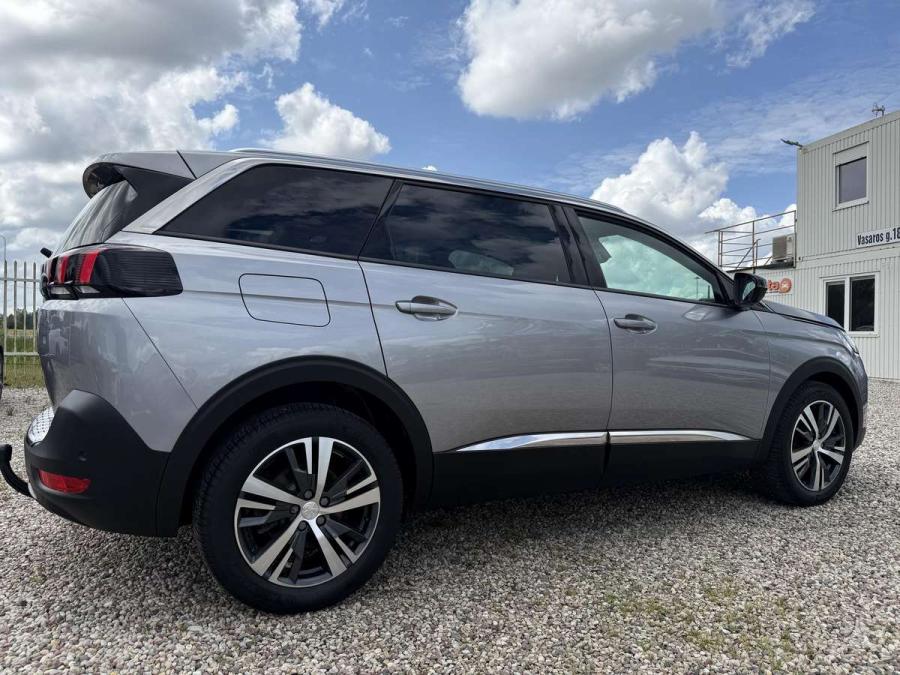 Pelēks Peugeot 5008 2023 Marijampole, ar dzinēja tilpumu 1.50 L un nobraukumu 163 tūkst. km par 18144 €, foto 10 vietnē AUTOMOTO.COM.LV