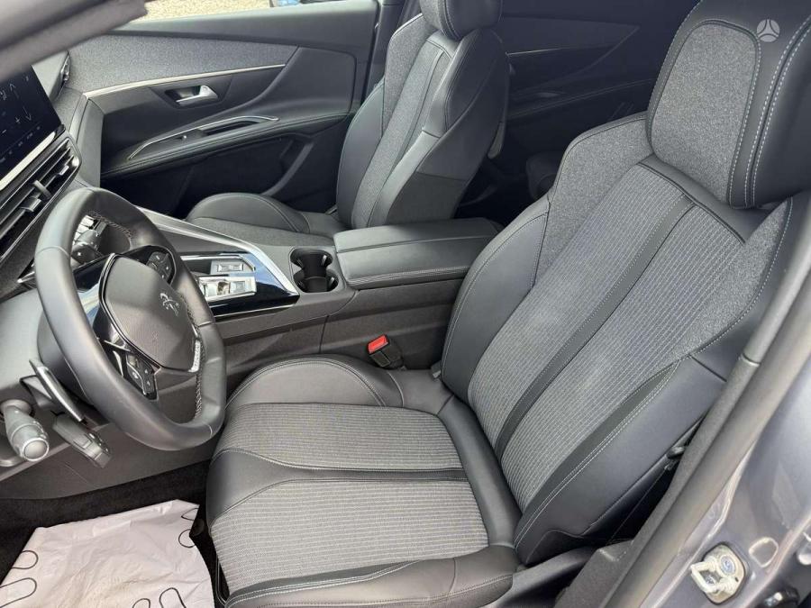 Pelēks Peugeot 5008 2023 Marijampole, ar dzinēja tilpumu 1.50 L un nobraukumu 163 tūkst. km par 18144 €, foto 22 vietnē AUTOMOTO.COM.LV