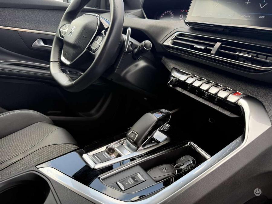 Pelēks Peugeot 5008 2023 Marijampole, ar dzinēja tilpumu 1.50 L un nobraukumu 163 tūkst. km par 18144 €, foto 33 vietnē AUTOMOTO.COM.LV