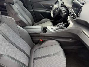 Pelēks Peugeot 5008 2023 Marijampole, ar dzinēja tilpumu 1.50 L un nobraukumu 163 tūkst. km par 18144 €, foto 34 vietnē AUTOMOTO.COM.LV