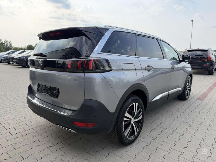 Grey Peugeot 5008 2023 in Siauliai, with an engine capacity of 1.50 L and mileage of 81 thousand km for 22978 €, photo 11 on AUTOMOTO.COM.LV
