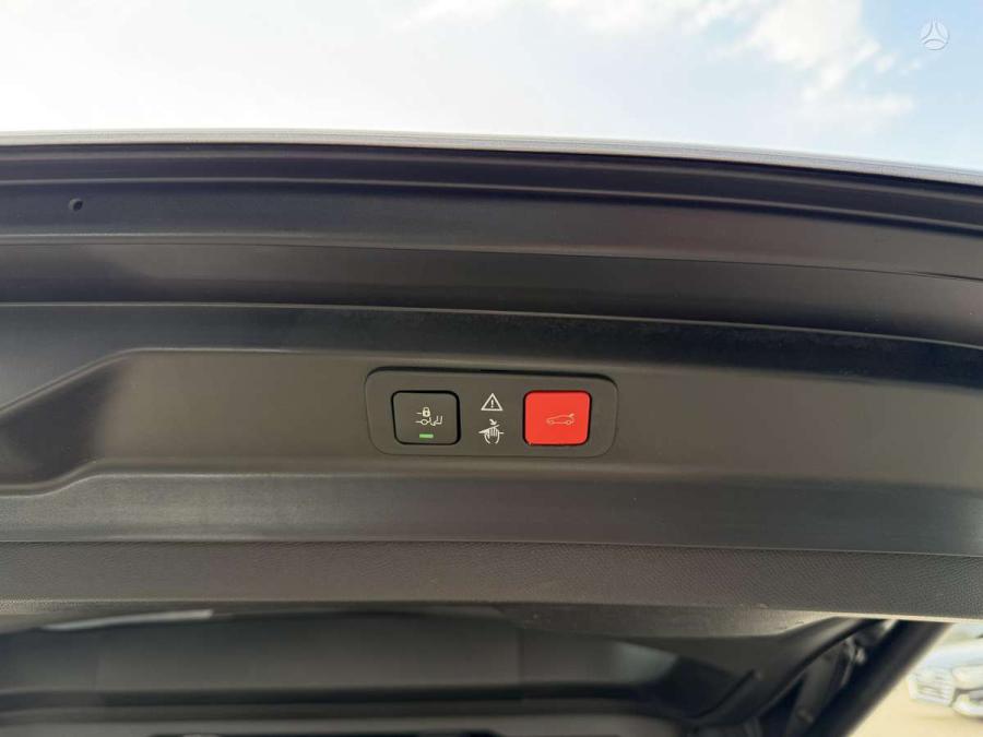 Grey Peugeot 5008 2023 in Siauliai, with an engine capacity of 1.50 L and mileage of 81 thousand km for 22978 €, photo 25 on AUTOMOTO.COM.LV
