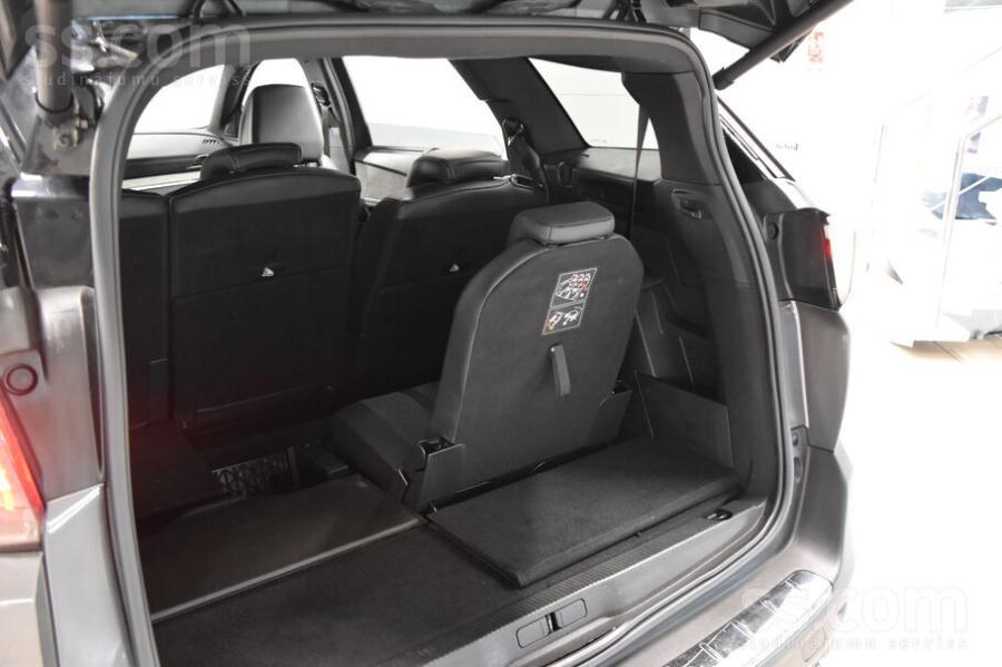 Pelēks Peugeot 5008 2023 Rīga, ar dzinēja tilpumu 1.20 L un nobraukumu 81 tūkst. km par 21990 €, foto 19 vietnē AUTOMOTO.COM.LV