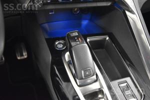 Pelēks Peugeot 5008 2023 Rīga, ar dzinēja tilpumu 1.20 L un nobraukumu 81 tūkst. km par 21990 €, foto 21 vietnē AUTOMOTO.COM.LV