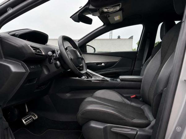 Grey Peugeot 5008 2023 in Marijampole, with an engine capacity of 1.20 L and mileage of 117 thousand km for 18876 €, photo 10 on AUTOMOTO.COM.LV