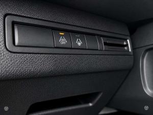 Pelēks Peugeot 5008 2023 Marijampole, ar dzinēja tilpumu 1.20 L un nobraukumu 117 tūkst. km par 18876 €, foto 22 vietnē AUTOMOTO.COM.LV