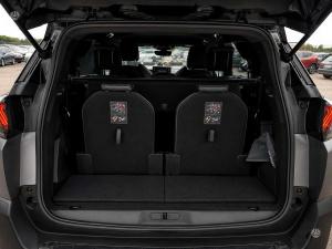 Pelēks Peugeot 5008 2023 Marijampole, ar dzinēja tilpumu 1.20 L un nobraukumu 117 tūkst. km par 18876 €, foto 27 vietnē AUTOMOTO.COM.LV