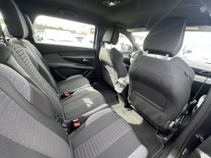 Grey Peugeot 5008 2023 in Vilnius, with an engine capacity of 1.20 L and mileage of 112 thousand km for 14519 €, photo 17 on AUTOMOTO.COM.LV
