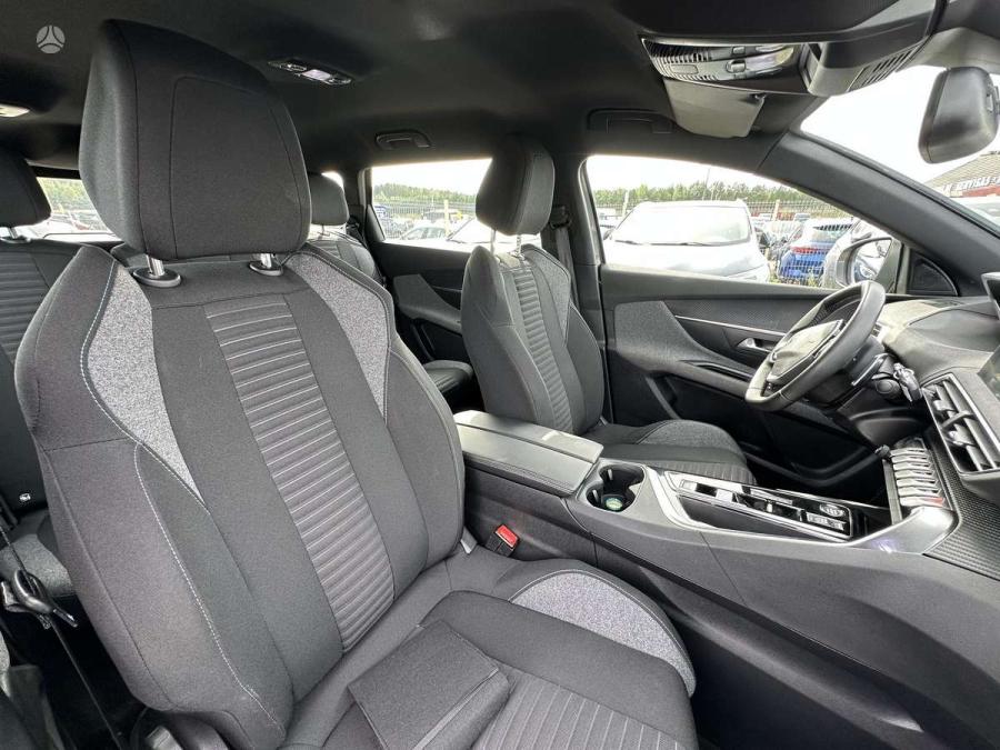 Grey Peugeot 5008 2023 in Vilnius, with an engine capacity of 1.20 L and mileage of 112 thousand km for 14519 €, photo 19 on AUTOMOTO.COM.LV
