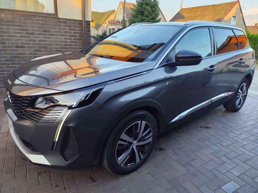 Pelēks Peugeot 5008 2023 Kalvarija, ar dzinēja tilpumu 1.20 L un nobraukumu 71 tūkst. km par 18271 €, foto 4 vietnē AUTOMOTO.COM.LV