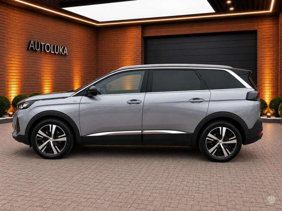 Grey Peugeot 5008 2023 in Marijampole, with an engine capacity of 1.20 L and mileage of 117 thousand km for 18513 €, photo 8 on AUTOMOTO.COM.LV