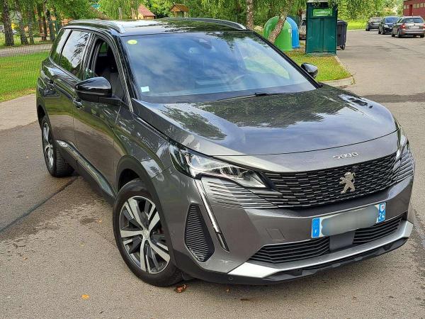 Серый Пежо 5008 2023 в Таураге, объемом двигателя 1.50 л и пробегом 182 тыс. км за 14999 €, фото 3 на AUTOMOTO.COM.LV