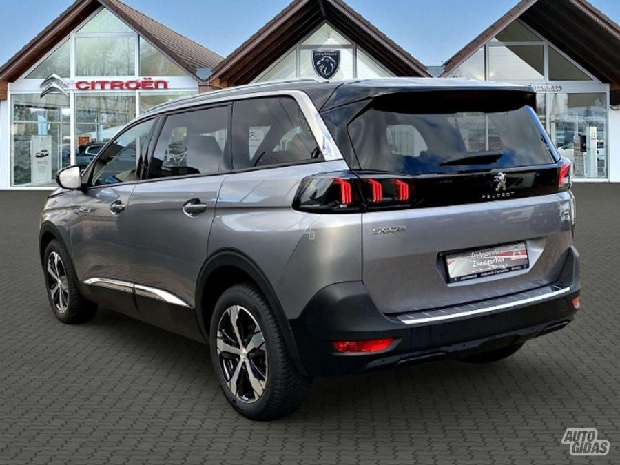 Pelēks Peugeot 5008 2024 Kauņa, ar dzinēja tilpumu 1.50 L un nobraukumu 22 tūkst. km par 32649 €, foto 2 vietnē AUTOMOTO.COM.LV