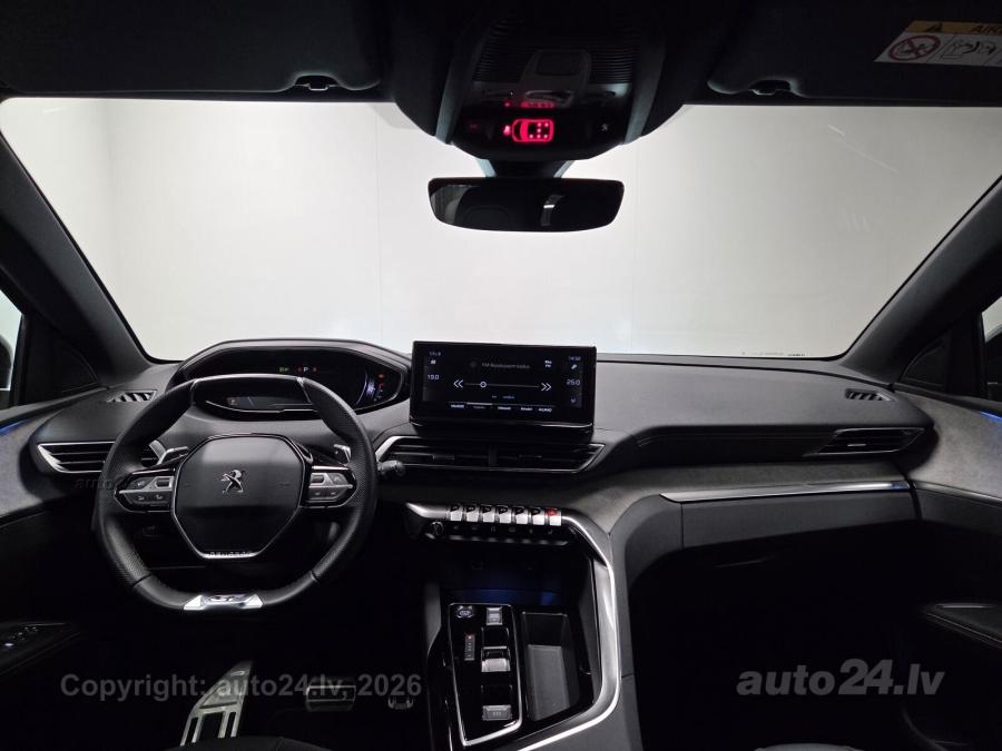 Grey Peugeot 5008 2024 in Tallinn, with an engine capacity of 1.50 L and mileage of 36 thousand km for 29790 €, photo 9 on AUTOMOTO.COM.LV