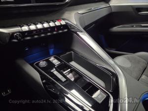Grey Peugeot 5008 2024 in Tallinn, with an engine capacity of 1.50 L and mileage of 36 thousand km for 29790 €, photo 13 on AUTOMOTO.COM.LV