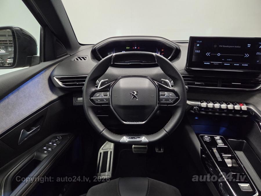 Grey Peugeot 5008 2024 in Tallinn, with an engine capacity of 1.50 L and mileage of 36 thousand km for 29790 €, photo 15 on AUTOMOTO.COM.LV