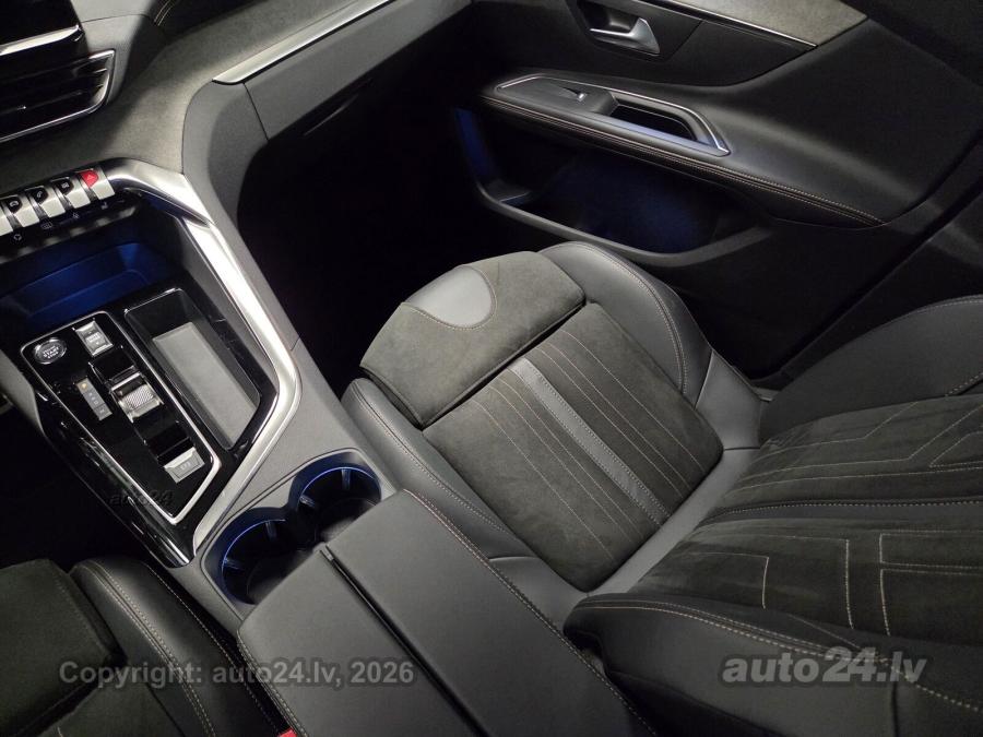 Grey Peugeot 5008 2024 in Tallinn, with an engine capacity of 1.50 L and mileage of 36 thousand km for 29790 €, photo 18 on AUTOMOTO.COM.LV