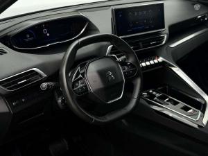 Grey Peugeot 5008 2024 in Vilnius, with an engine capacity of 1.50 L and mileage of 30 thousand km for 24800 €, photo 10 on AUTOMOTO.COM.LV