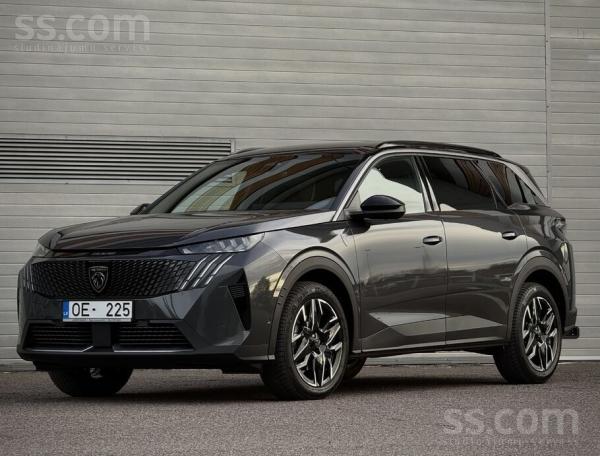 Pelēks Peugeot 5008 2025 Rīga, ar dzinēja tilpumu 1.20 L un nobraukumu 18 tūkst. km par 29990 €, foto 3 vietnē AUTOMOTO.COM.LV