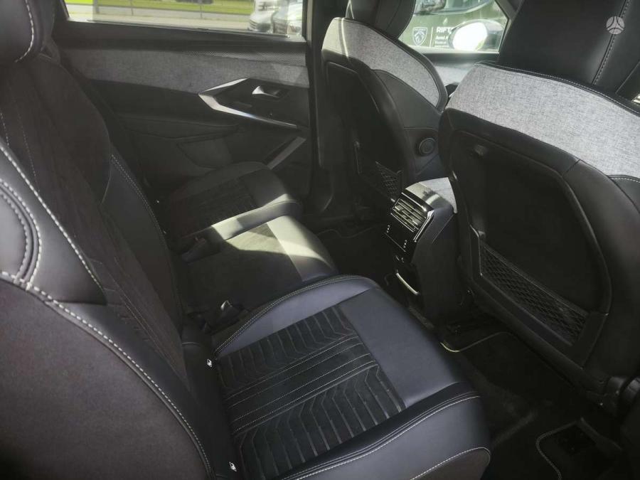 Pelēks Peugeot 5008 2025 Klaipėda, ar dzinēja tilpumu 1.20 L un nobraukumu 38 tūkst. km par 30500 €, foto 12 vietnē AUTOMOTO.COM.LV