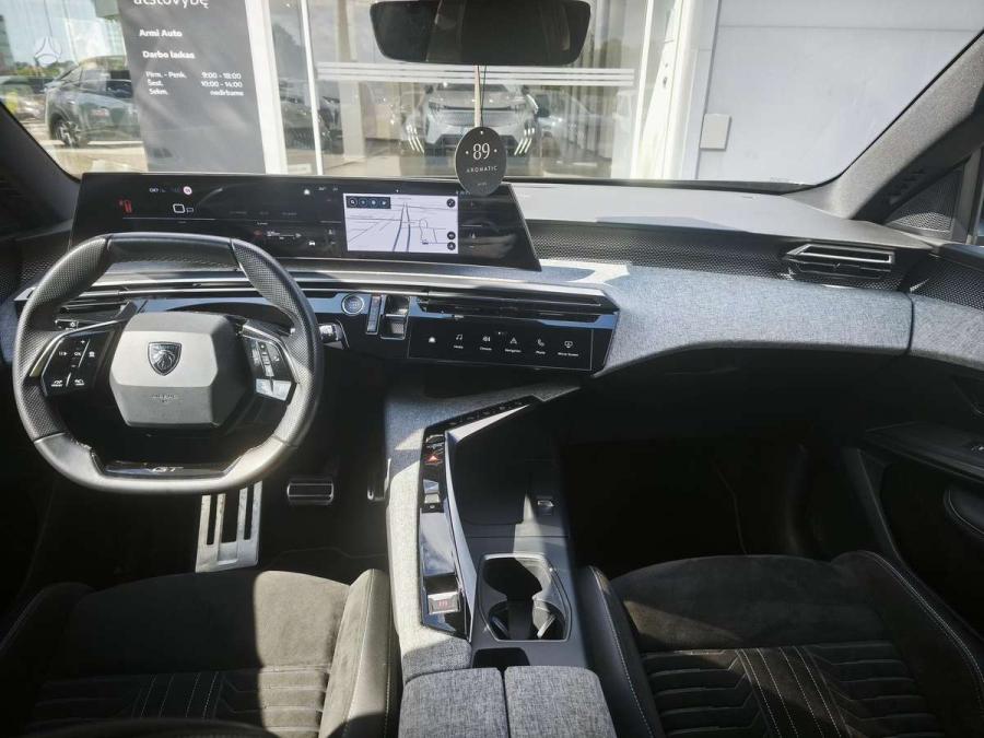 Pelēks Peugeot 5008 2025 Klaipėda, ar dzinēja tilpumu 1.20 L un nobraukumu 38 tūkst. km par 30500 €, foto 16 vietnē AUTOMOTO.COM.LV