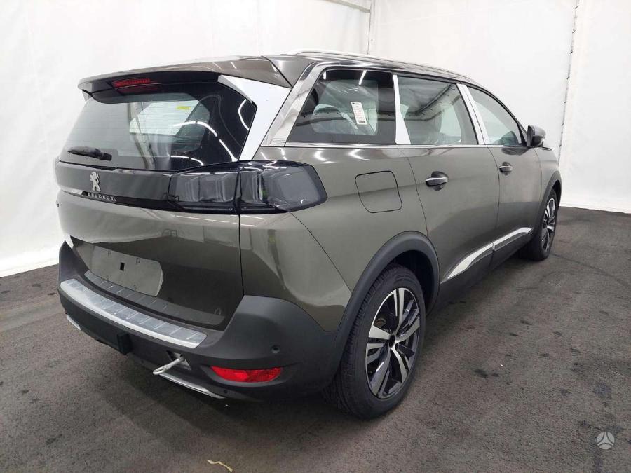 Grey Peugeot 5008 2026 in Plunge, with an engine capacity of 1.60 L and mileage of 60 thousand km for 16600 €, photo 3 on AUTOMOTO.COM.LV