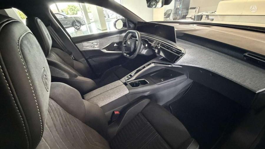 Pelēks Peugeot 5008 2026 Šauļi, ar dzinēja tilpumu 1.20 L un nobraukumu 0 tūkst. km par 39130 €, foto 9 vietnē AUTOMOTO.COM.LV