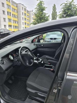Серый Пежо 5008 2011 в Ионава, объемом двигателя 2.00 л и пробегом 280 тыс. км за 3200 €, фото 3 на AUTOMOTO.COM.LV