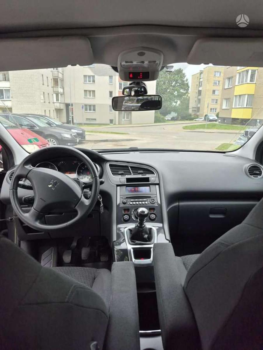 Серый Пежо 5008 2011 в Ионава, объемом двигателя 2.00 л и пробегом 280 тыс. км за 3200 €, фото 11 на AUTOMOTO.COM.LV