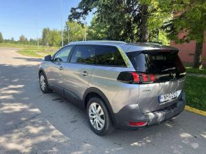Grey Peugeot 5008 2017 in Vilnius, with an engine capacity of 1.60 L and mileage of 231 thousand km for 10900 €, photo 7 on AUTOMOTO.COM.LV