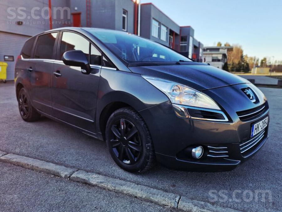 Pelēks Peugeot 5008 2009 Rīga, ar dzinēja tilpumu 1.60 L un nobraukumu 215 tūkst. km par 3400 €, foto 3 vietnē AUTOMOTO.COM.LV