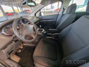 Pelēks Peugeot 5008 2009 Rīga, ar dzinēja tilpumu 1.60 L un nobraukumu 215 tūkst. km par 3400 €, foto 10 vietnē AUTOMOTO.COM.LV