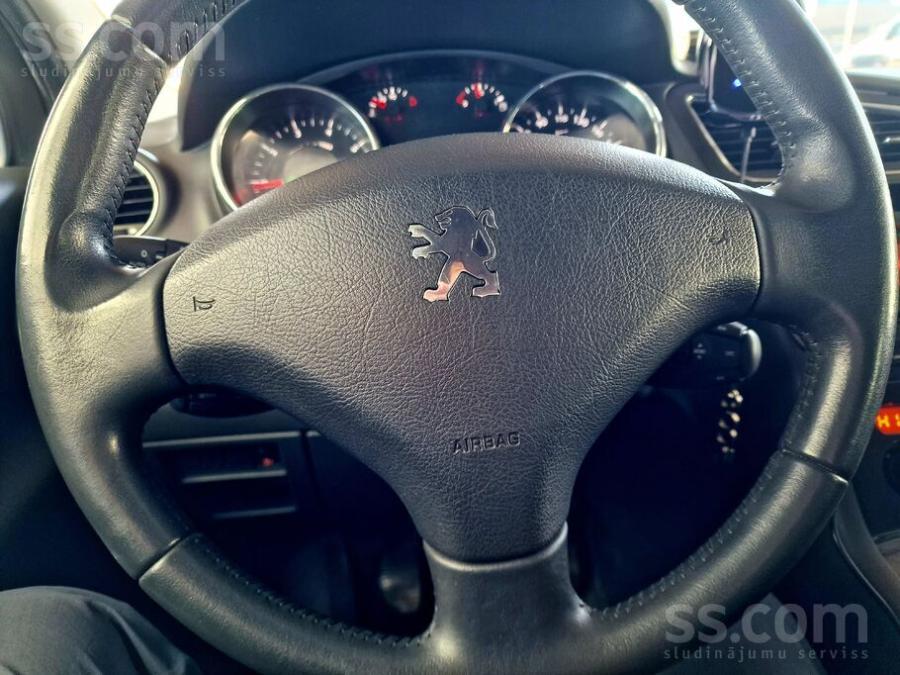 Pelēks Peugeot 5008 2009 Rīga, ar dzinēja tilpumu 1.60 L un nobraukumu 215 tūkst. km par 3400 €, foto 11 vietnē AUTOMOTO.COM.LV