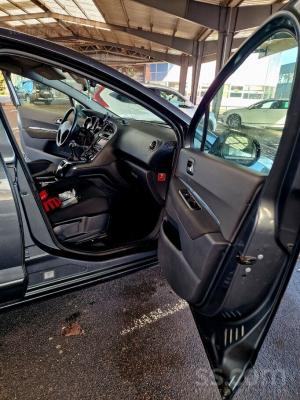 Pelēks Peugeot 5008 2009 Rīga, ar dzinēja tilpumu 1.60 L un nobraukumu 215 tūkst. km par 3400 €, foto 12 vietnē AUTOMOTO.COM.LV