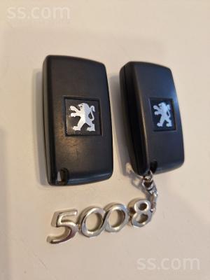 Pelēks Peugeot 5008 2009 Rīga, ar dzinēja tilpumu 1.60 L un nobraukumu 215 tūkst. km par 3400 €, foto 20 vietnē AUTOMOTO.COM.LV