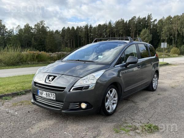 Pelēks Peugeot 5008 2009 Jelgava, ar dzinēja tilpumu 2.00 L un nobraukumu 333 tūkst. km par 2800 €, foto 1 vietnē AUTOMOTO.COM.LV